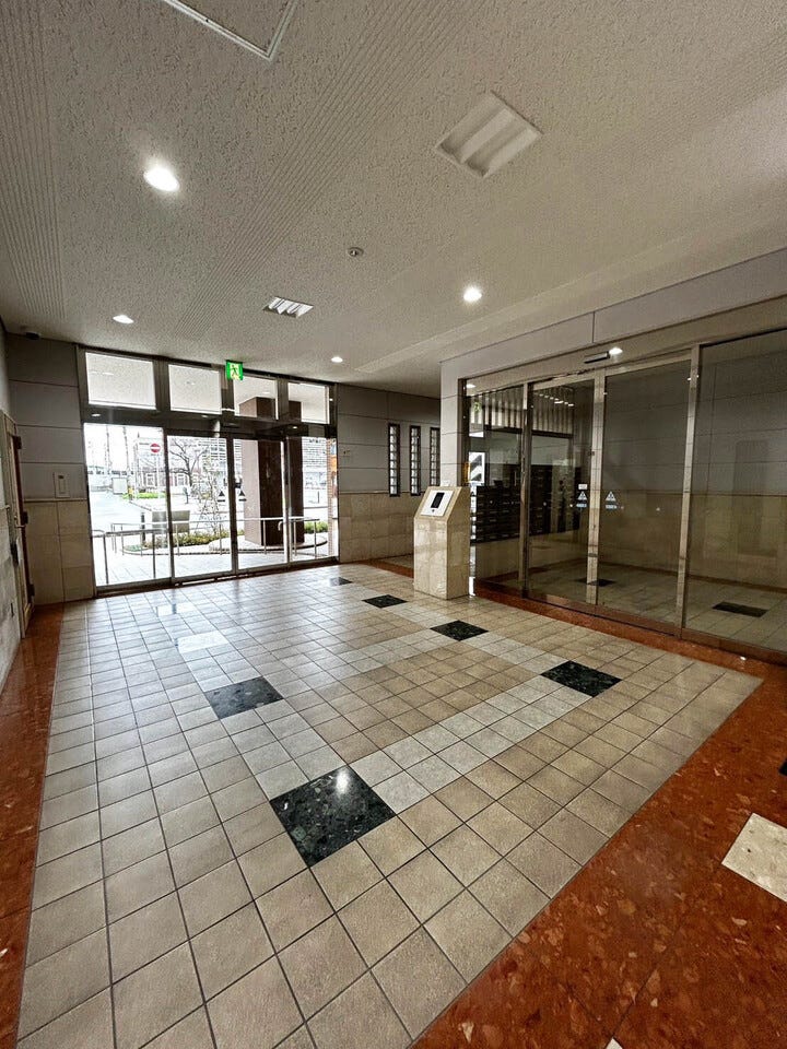 グラントゥールウエスト 中古マンション 皿倉小・尾倉中【ハウスドゥ.com】中古マンションの購入情報が満載！